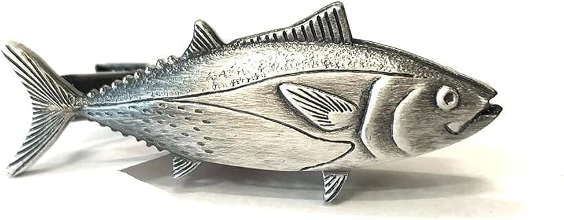 日本製　素材：洋白（銅・ニッケル）銀白色、柔軟性、屈曲加工性、加えて耐食性に富む金属です。錆びにくく、また風合いを出すために銀白色に仕上げをし、古美仕上げをほどこしてから磨きをかけております。全長：50mm　幅：21mm（最大）商品の色はモ...