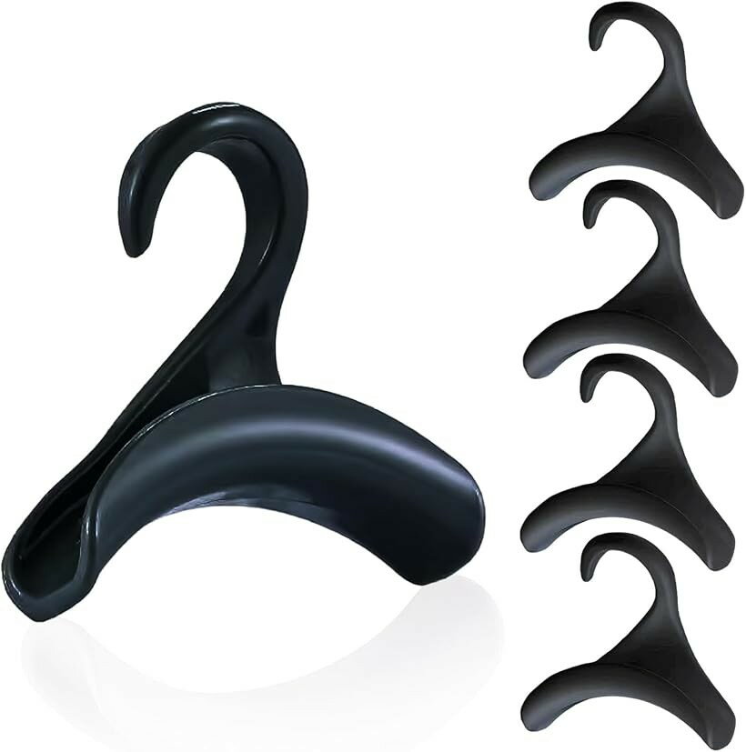耐荷重15kgの強化PVC素材を採用 高品質PVCを使用し、1個あたり最大15kgの荷重に対応。バッグやベルトをまとめて掛けても安定感があり、長期間使用してもしなりにくく耐久性に優れています。軽量で扱いやすいのも特徴です。クローゼットの省ス...