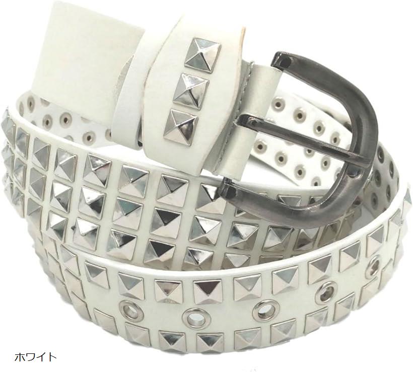 パンク・ロック・V系スタイルに定番のクールな3連ピラミッドスタッズベルトです。シンプルな装いにも一癖与えるアクセントに。「サイズ」長さ115cm 幅3.8cm「カラー」ブラック、ホワイト、ダークブラウン ＊PC環境により実際のお色とは若干異...