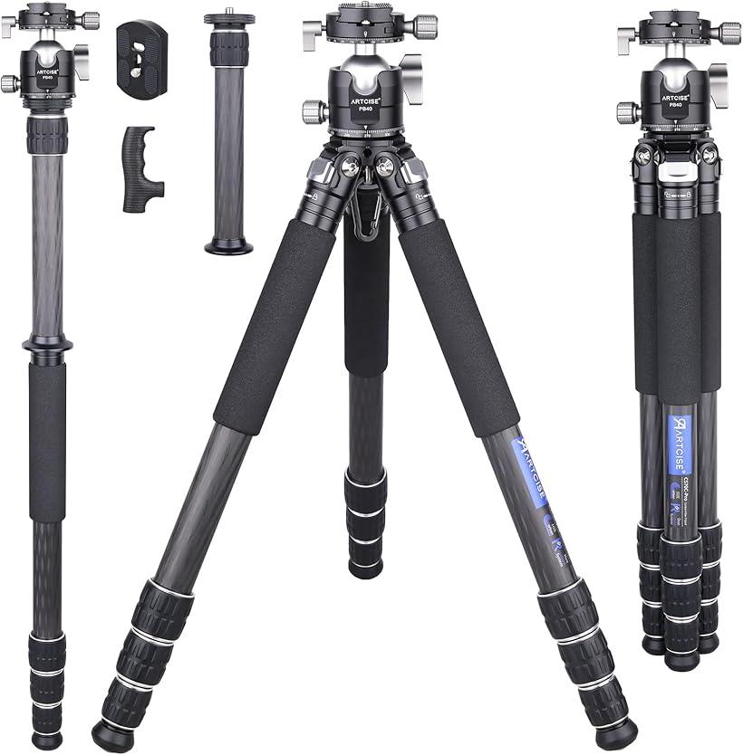 「安定した軽量なカーボンカメラ三脚」カメラ三脚は高級カーボンファイバー素材を採用して、最大管経は29mmです。メインなジョイント部品は剛性が高いアルミ合金でCNC精密加工して、頑丈で安定した構造となっています。重力フックがあり、もっと高い安...