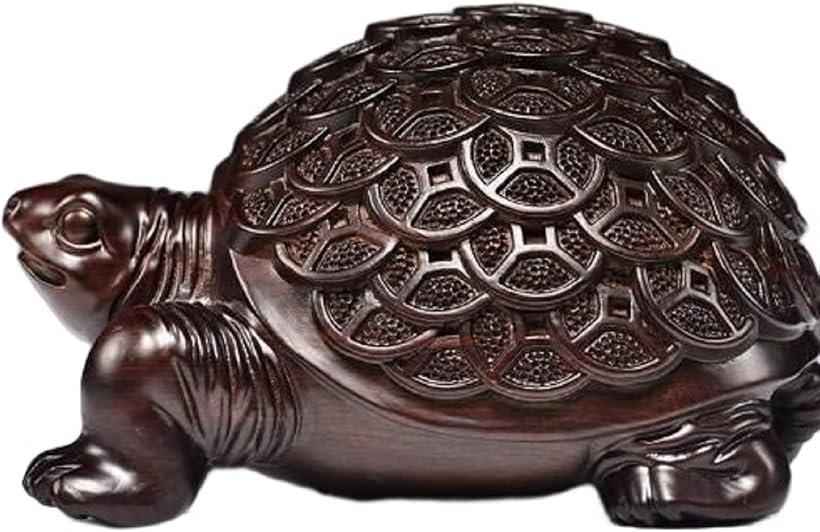 運気を向上させたい方に最適な、銭亀の木彫り彫刻です。風水的に縁起が良いとされる亀を模しており、運気を上げたい方におすすめです。開運、招福、金運アップ、恋愛運アップ、厄除けなどの効果があるといわれています。アンティーク加工されており、重厚感が...