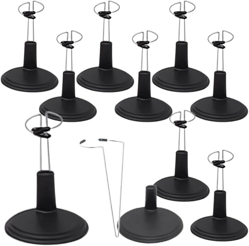 「大切なコレクションを劇的に魅せる」あなたのコレクションを、より美しく、よりスタイリッシュに展示しませんか？このドールスタンド10個セットは、軽量かつ丈夫な高品質素材を使用。ステンレス製のアームと安定感のある台座は、大切なフィギュアやプラモ...