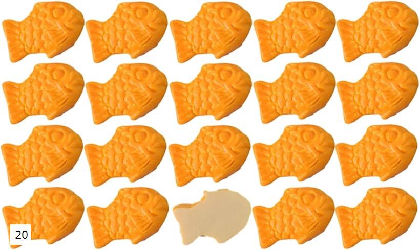 全長19mm、たい焼きミニ食品サンプルです。数量20個セット、50個セットからお選びいただけます。小さいながらも職人が実物の鯛焼きを丁寧に再現したリアルな食品模型です。指先程のミニチュアサイズですので、小回りが良くポイントディスプレイに適し...