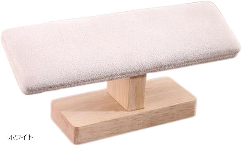 「高級感ある腕時計スタンド」 この腕時計スタンドは高級感あふれる木製素材を使用しています。2～4本の腕時計やアクセサリーを美しくディスプレイでき、保管場所としても最適です。「専門店のようなディスプレイ」 ウォッチスタンドとしての機能性はもち...