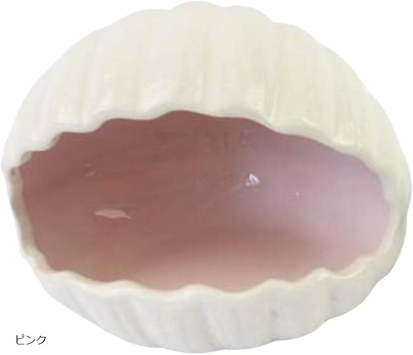 「かわいいデザイン」貝殻をモチーフにした、愛らしいデザインの小屋です。ペットの小動物や爬虫類、アクアリウムにもおすすめです。大事なペットの棲み処をかわいらしくデコレーションしたい方にぴったりのアイテムです。「夏場も快適」陶器を使用しているた...