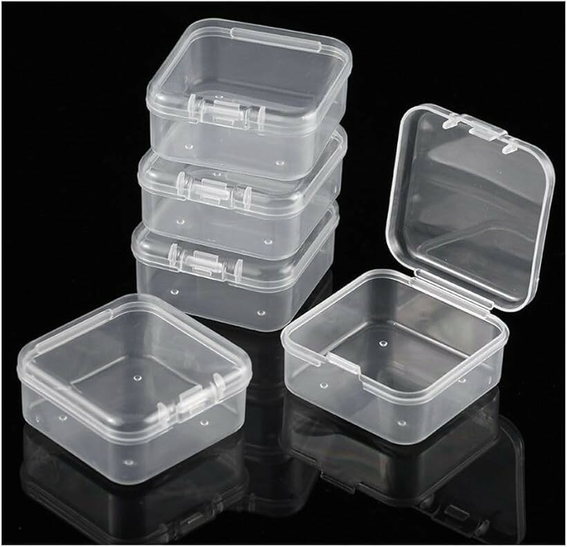 「小さな物を小分けできる」様々な小物を整理するためのプラスチックケース40個です。このケースは、鞄や棚、引き出し、工具箱の中で細かなアイテムを整頓するのに最適です。種類ごとに整理が可能で、小型で持ち運びしやすいデザインが特徴。一体型の蓋がし...