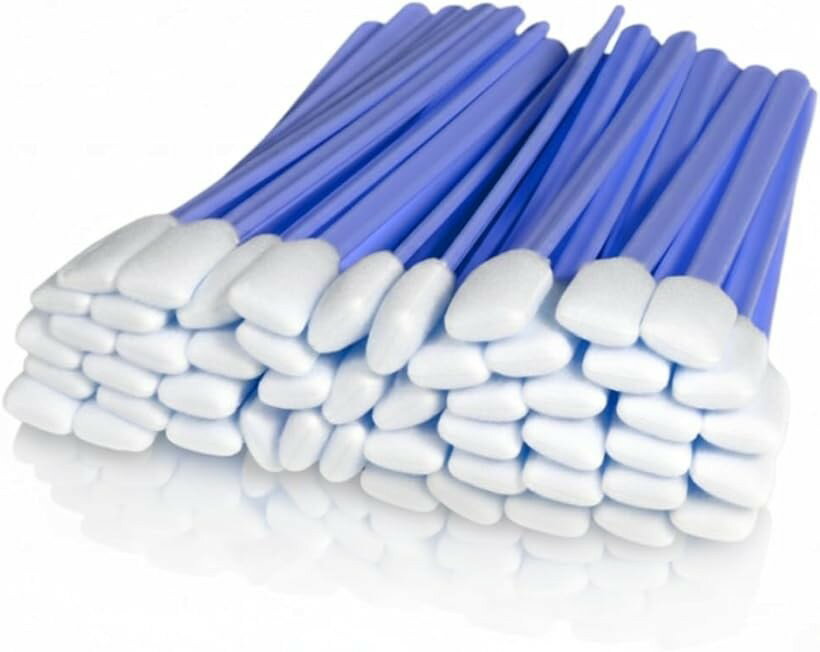 「工業用綿棒」繊維くずを残しにくいフォーム素材のヘッドを採用。通常の綿棒と異なり毛羽立ちが起こりにくいため、光学面や端子周りのクリーニングにも適応。「静電気防止」帯電しにくい特性に配慮した設計で、デリケートな電子部品や光学機器の清掃に使いや...