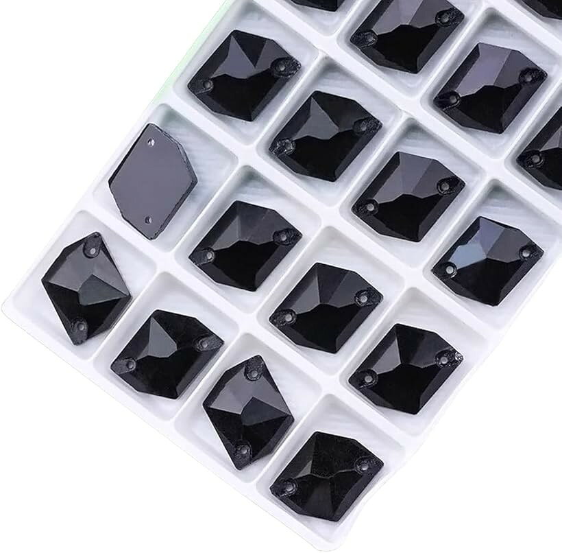 バリエーションコード : 2bu4l6l2ud商品コード2bu4l6c218商品名装飾用 ガラスビジュー ガラスストーン 高輝度 ビジュー パーツ ソーオン ソーオンビジュー ストーン ガラスビーズ コズミック型 コズミック 穴あき 手芸用...
