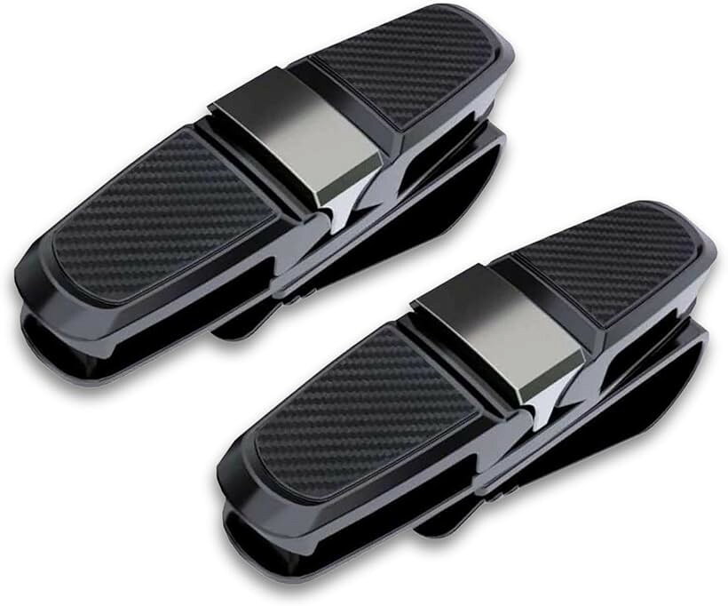 バリエーションコード : 2br3x9xupn商品コード2br3dl6i0o商品名サングラスホルダー 車用 サンバイザー取付 180度回転 メガネ カード収納 2個セットブランドChillandカラースチールブラック180度調節可能：サンバ...