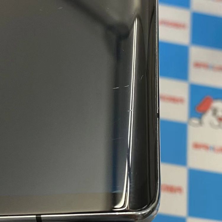 レビュー投稿だけで、保証期間一週間のところ、新品一ヶ月、中古品三ヶ月に延長！さらにストア評価投稿だけでネットワーク利用制限永久保証！ぜひレビュー投稿やストア評価をお願い致します。＜商品概要＞ キャリア　SoftBank品名　AQUOS R6...