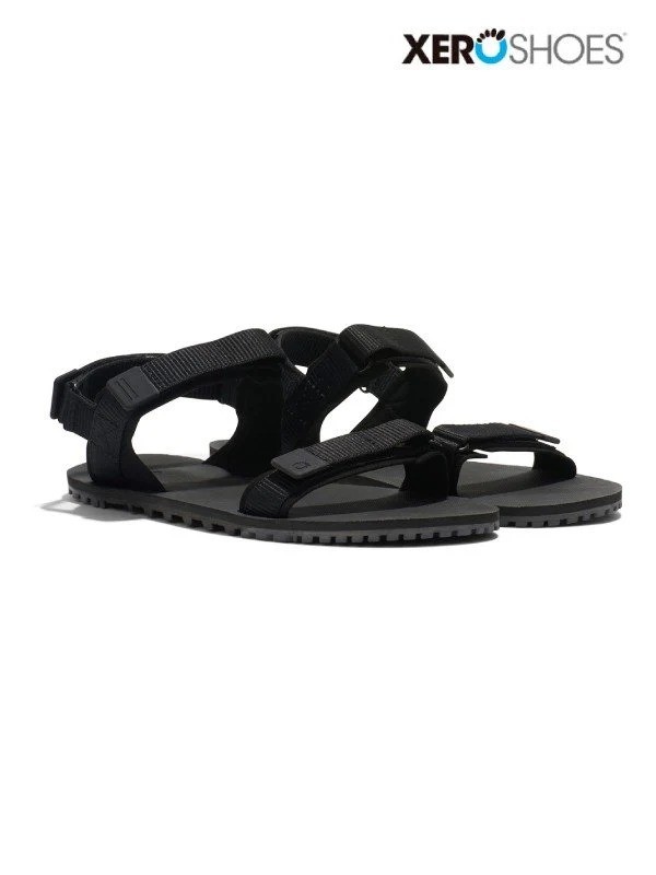 ゼロシューズ Dトレイル レディース ■メーカー説明文引用 トレイルと日常とを繋ぐ新しいサンダルが登場。 D-トレイルはシンプルなダブルストラップサンダルで日常に溶け込むデザインです。11mmと薄く軽快なソールながら、深いラグで悪路でもしっ...