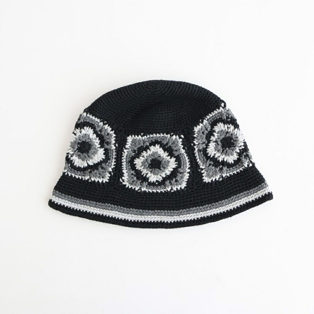 □PRODUCT DETAIL手編みのクロシェハット。 アメリカンネイティブをイメージした新色を追加しました。 通気性がよく、さらっとしたコットンの着用感で、夏場でも快適に着用できます。 型崩れしにくいため、折りたたんでポケットやかばんに入...