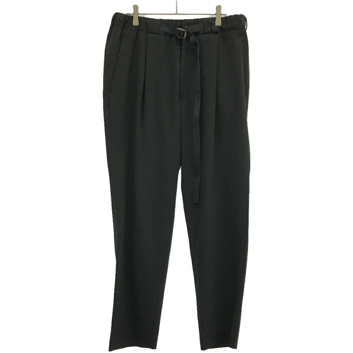 商品管理ID：ITWI1Z0ZEN2G Ujoh ウジョー ベルテッドイージースラックスパンツ コンディションについて コンディションランクの基準は、当社が設けた基準となります。 感じ方には個人差がありますので、参考程度にお考え下さい。 ま...