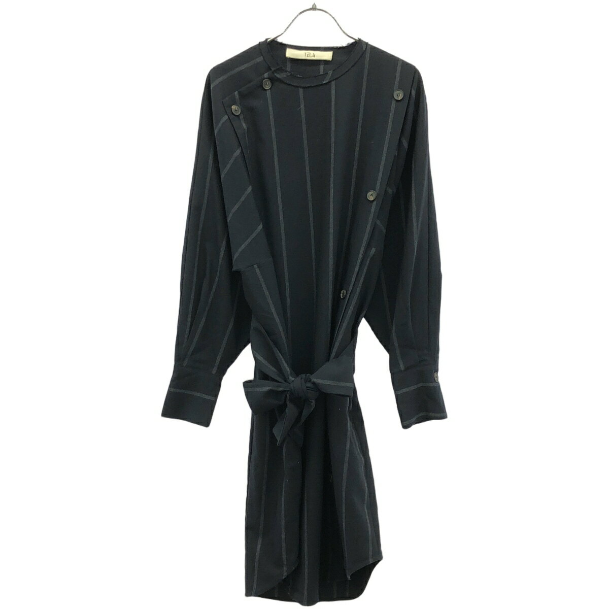 商品管理ID：ITN0RUOA474J TELA テラ ストライプベルテッドシェフワンピース コンディションについて コンディションランクの基準は、当社が設けた基準となります。 感じ方には個人差がありますので、参考程度にお考え下さい。 また...