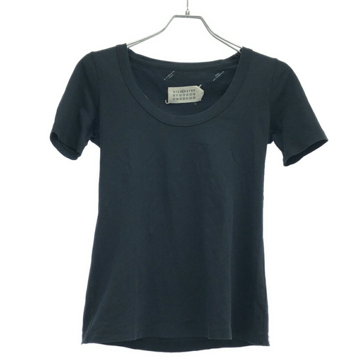 商品管理ID：ITM9XF265IKM Maison Martin Margiela 4 メゾン マルタン マルジェラ 4 2005SS UネックTシャツ 29XM014 コンディションについて コンディションランクの基準は、当社が設けた基...