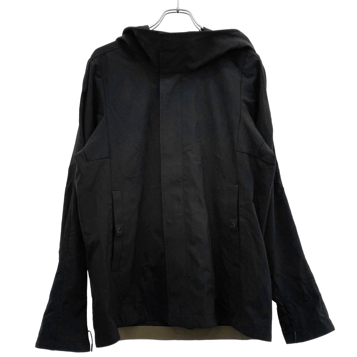 商品管理ID：IT8WLFRPPJZC DEVOA デヴォア Schoeller Dynamic EXIST Hooded Jacket フーデッドジャケット コンディションについて コンディションランクの基準は、当社が設けた基準となります...