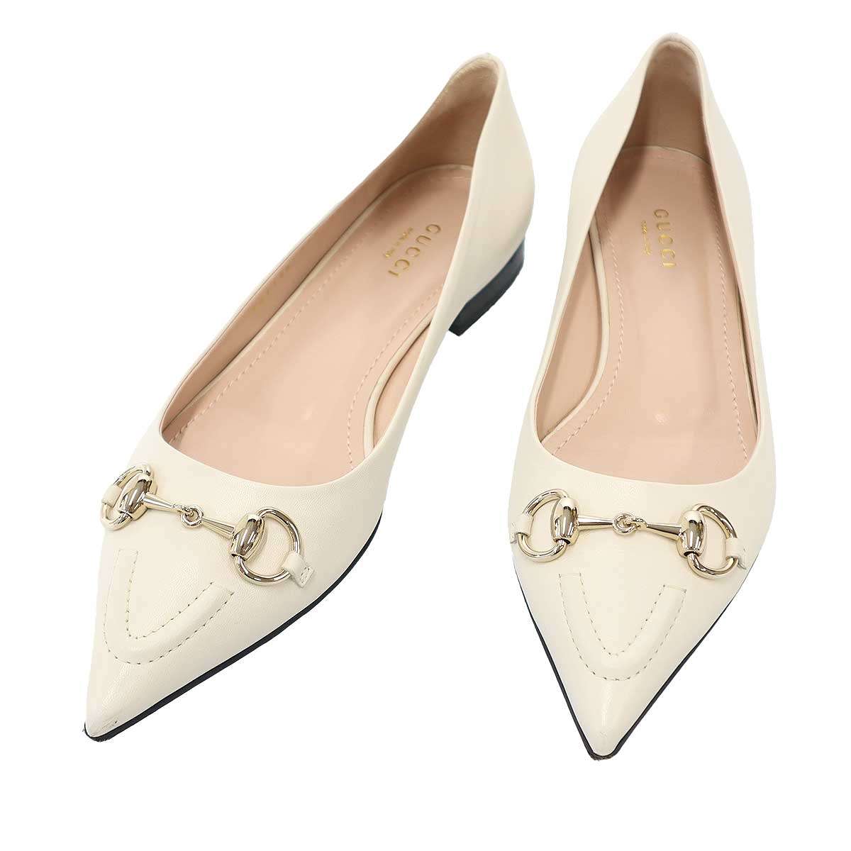 商品管理ID：ITWA67DH8CE8 GUCCI グッチ ホースビット フラットパンプス 787776 コンディションについて コンディションランクの基準は、当社が設けた基準となります。 感じ方には個人差がありますので、参考程度にお考え下...
