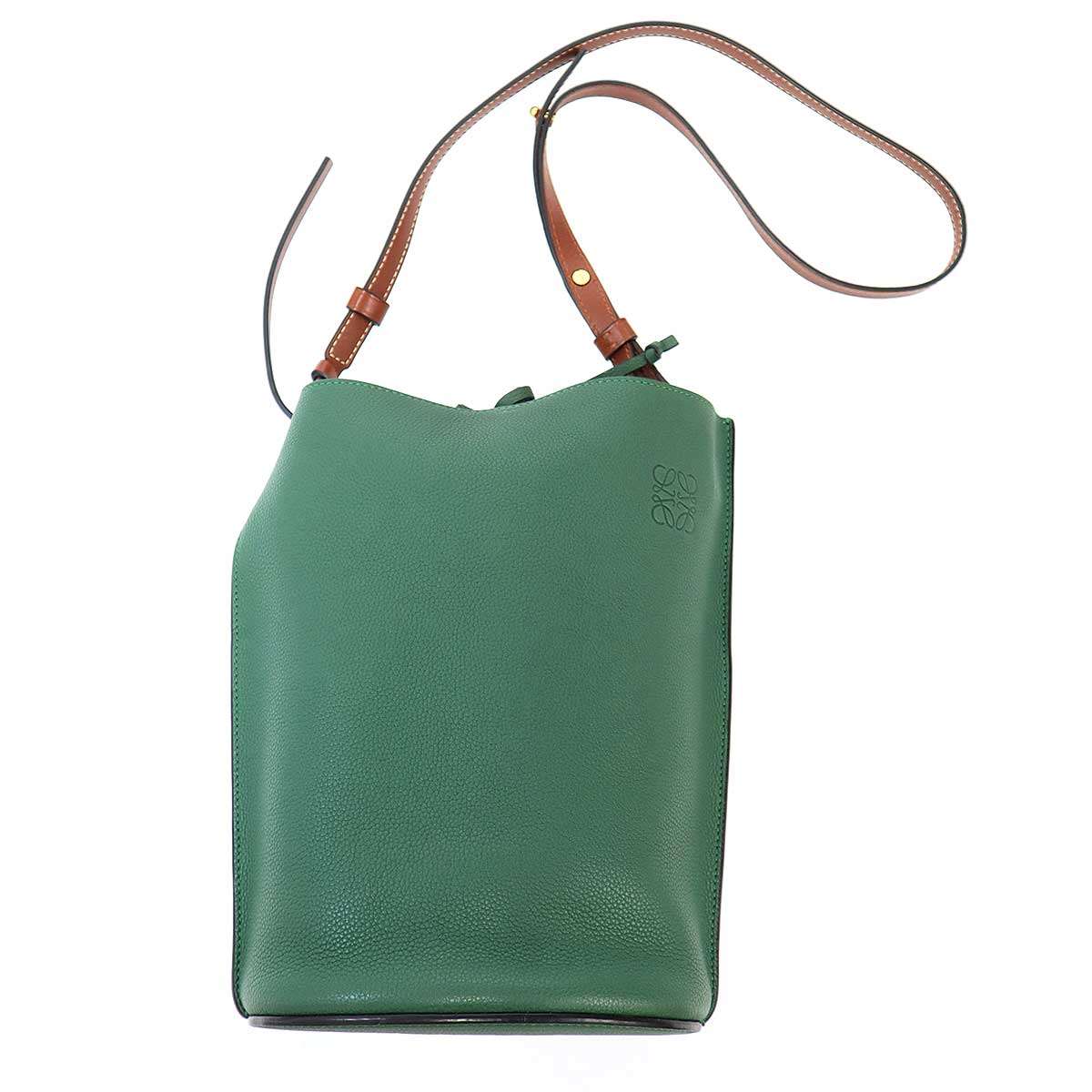商品管理ID：ITY3DOCRLMM8 LOEWE ロエベ ゲート バケット レザーショルダーバッグ コンディションについて コンディションランクの基準は、当社が設けた基準となります。 感じ方には個人差がありますので、参考程度にお考え下さい...