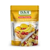 DJ&A フリーズドライミックス バナナ & マンゴー＆ストロベリーは、そのまま食べられるスナックです天然の植物由来で、食物繊維が豊富です。人工着色料、香料、保存料は使用していません。 バナナ、マンゴー、イチゴをフリーズドライすることで、果...