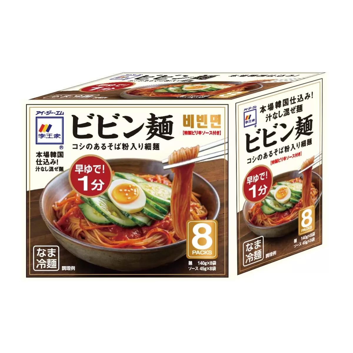 本場韓国仕込みの汁なしまぜ麺 コチュジャンをベースとした甘辛だれ そば粉の風味が豊かなコシの強い細麺 早ゆで1分で調理可 お好みでごま油、きゅうり、ゆで卵などをトッピング