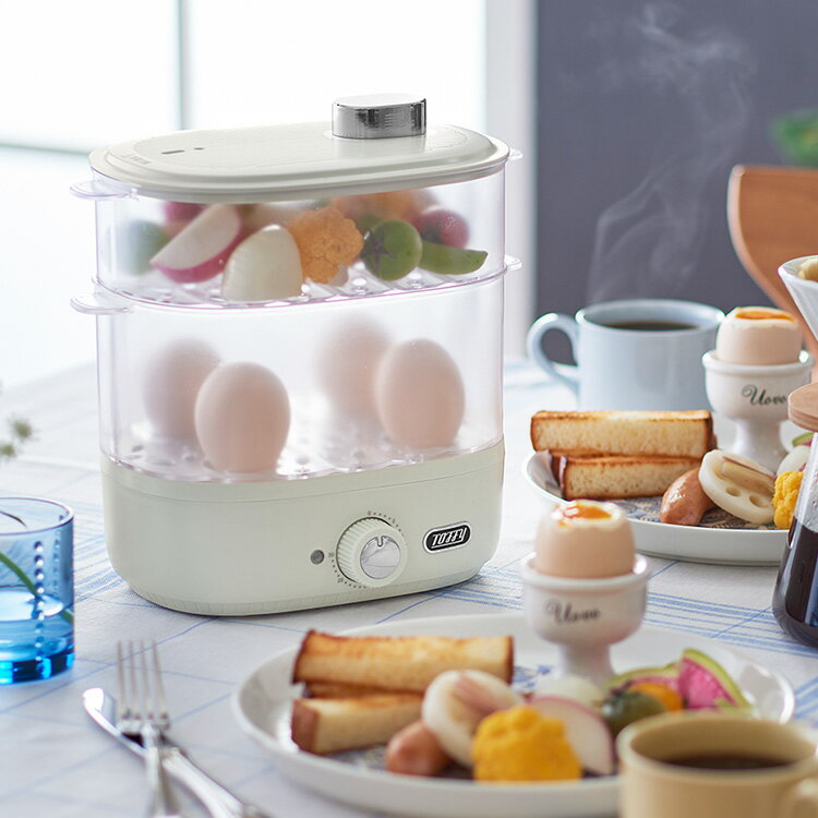 DETAILS / 商品詳細 具材を入れてダイヤルを回すだけ！誰でも簡単蒸し料理！朝の忙しい時間や、夜もう一品欲しい時にも大活躍。 商品サイズ 本体：約幅236×奥行154×高さ238（mm）（スチームトレイ大・小使用時） 電源コード長：約...