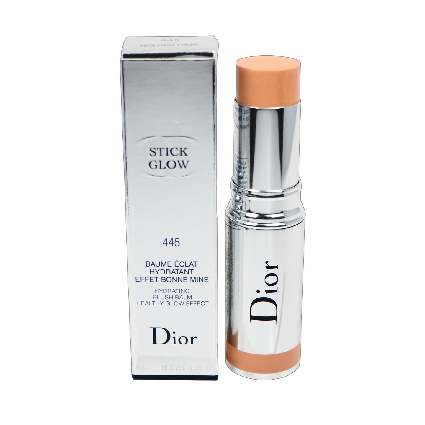 ★商品情報 健やかなツヤを演出するディオールのスティック グロウ。持ち運びに便利なケースに収められ、肌に潤いを与えるとろけるようなテクスチャーと美しい発色でナチュラル ヘルシーなツヤ肌を叶えます。ほんのりピンクの艶肌を叶えるピンク グロウ、...