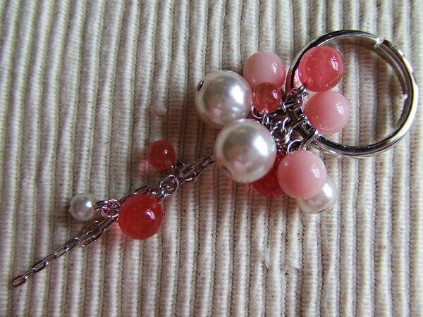 Le Nuageはフランス語で”雲”という意味。ひとつひとつハンドメイドされたキャンデイのようなきらきらガラスがたわわな素敵＆フェミニンな指輪！サイズ：フリーサイズ材質：Starling Silver 925,　Handmade Glass...