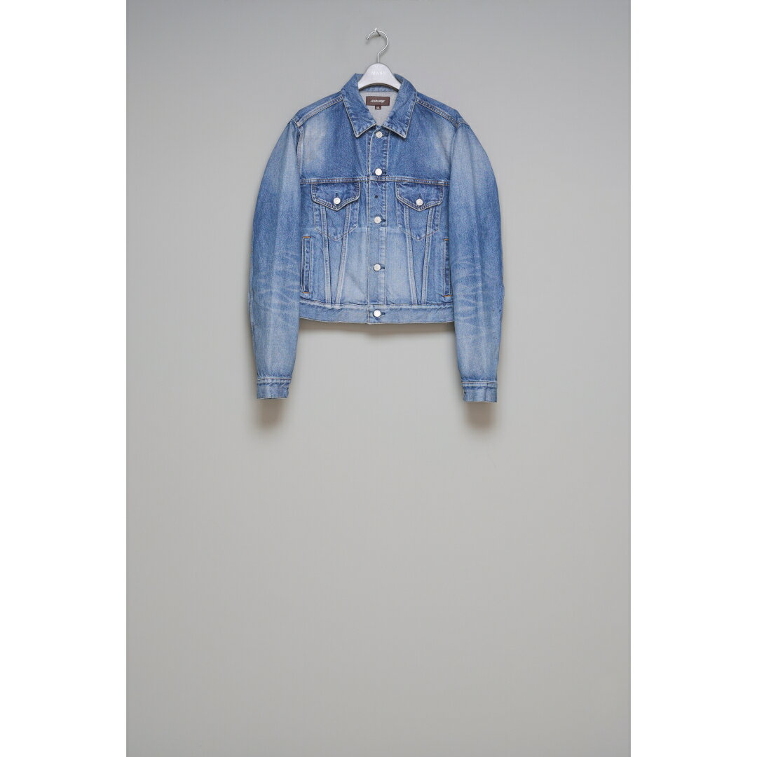 当店はMASU 正規取扱店です。 【ブランド説明】 MASUは日本のメンズブランド。 型の決まった服の長所と短所を考察し、その型や伝統を尊重しながら、現代の空気を纏わせることに重きを置く。 コンセプトは「マス/プロダクト(MASU / PR...