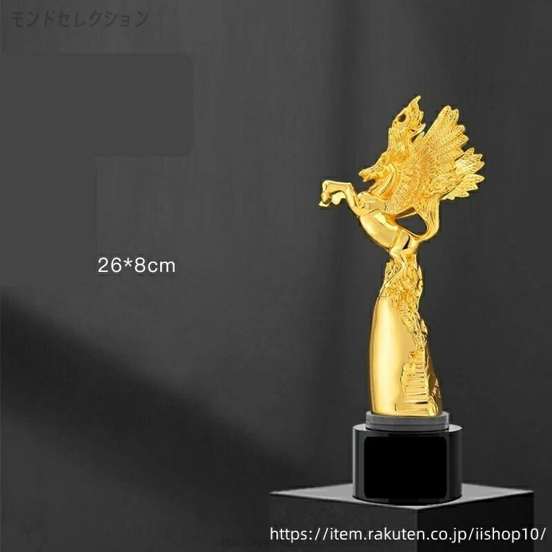 商品情報ポイント美しいデザインが特徴のクリスタルトロフィーは、卒業や卒団、スポーツ大会の表彰に最適です。バスケットボールやサッカー、野球、ゴルフなど、さまざまなスポーツイベントでの優勝記念品としても喜ばれます。名入れが可能で、特別な瞬間をよ...