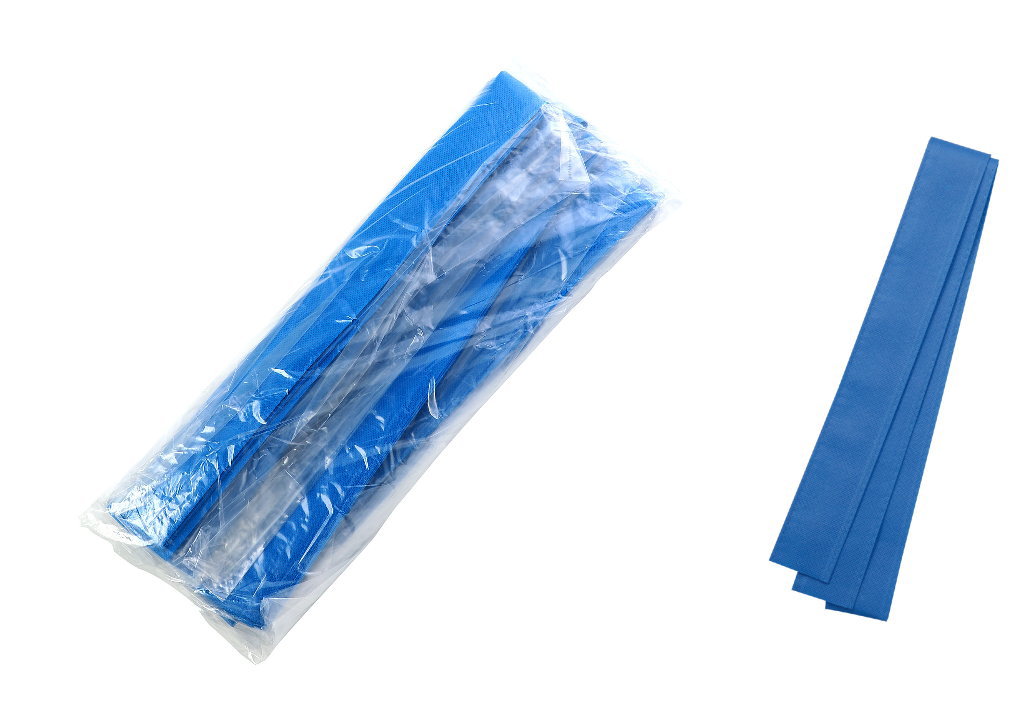 縫製済の不織布タイプ！10本入りお得セット ※実際の商品は、　写真の色と若干異なる場合がございます。　予めご了承ください。 商品サイズ：幅：約40mm×1.4m材質：ポリエチレン セット内容：カラー不織布ハチマキ 青×10