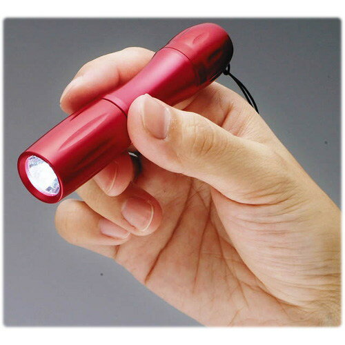 ★特徴★ ●明るさ約35ルーメン！！ ●球切れの心配がないので予備ランプや常備装備として。 ●コンパクトサイズから携帯に便利です。ストラップ付！ ■使用電球：LED×1個 ■明るさ：約35ルーメン ■ストラップ付き ■全長：96mm ■重量...