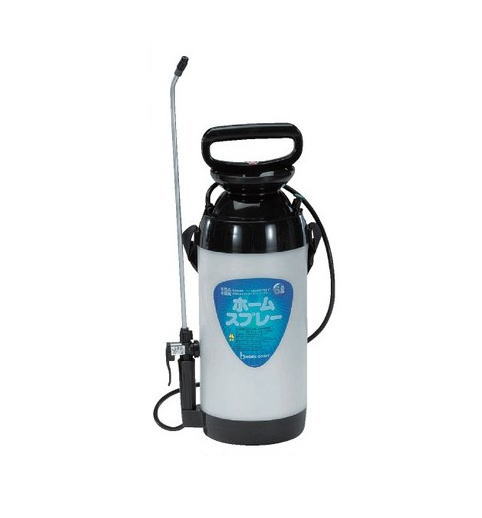 ★特徴★ ・様々な用途の洗浄等に便利です ・蓄圧式ハンドポンプなので電源要らず ・便利なストラップ付です ・吐水ホースの長さは2.1mです ★仕様★ ・容量:6L ・サイズ:高さ550mm×直径190mm