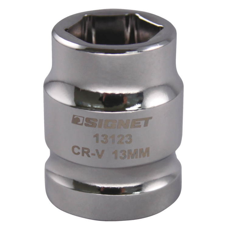 ★特徴★ ・ソケットの全長は、わずか28mm！狭い場所での作業に最適 ・吊下げタグ付き ・ミラー仕上げのメッキがキレイです ★仕様★ ・ソケットサイズ:13mm ・差込角:1/2"(12.7mm) ・ソケット全長:28mm ・六角タイプ ・...