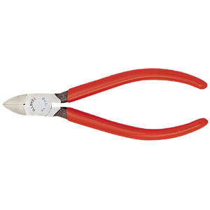 電気・通信機器の配線・細工修理に 　 呼び寸法 質量 切断能力 150mm 125g 鉄線 φ1.6mm 銅線 φ2.6mm電気工事用の工具メーカーの老舗です