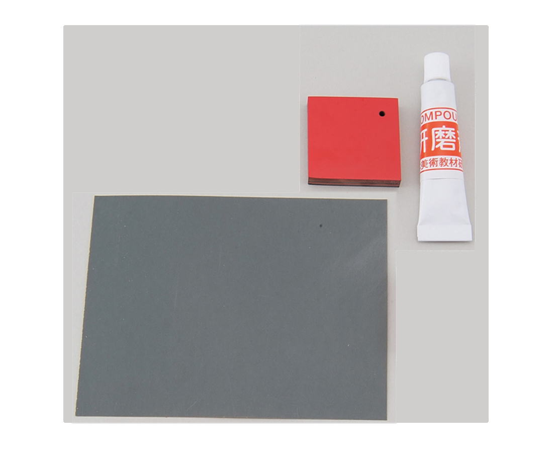 ●堆朱 35×35mm×1 ●ネオジム磁石10×4mm×1 ●耐水ペーパー×1 ●コンパウンド（研磨剤）×1