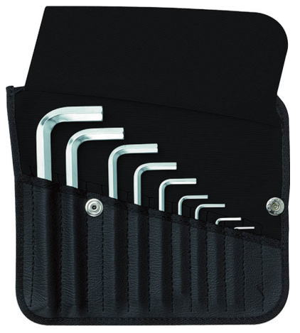 ●エッジは軽く隅取りしてあり、レンチをスムーズにネジ穴に差し込むことができます ●硬度はHRC59で強靭 ●耐摩擦性、持久性に優れ、高トルクをかけることが可能 ●ロールケース付 【セット内容】 品番 サイズ(mm) レンチのハンドル 内側の...