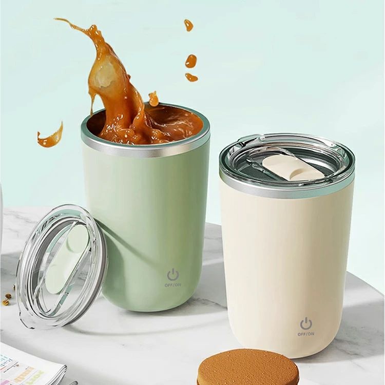品名プロテインシェイカーカラーベージュ|ホワイト|グリーン|ピンク商品紹介【ボタンひとつで簡単自動撹拌】電源ボタンを押すだけで自動撹拌できる電動プロテインシェイカーです。プロテイン、コーヒー、お茶、粉末飲料などを手軽に混ぜることができ、毎日...