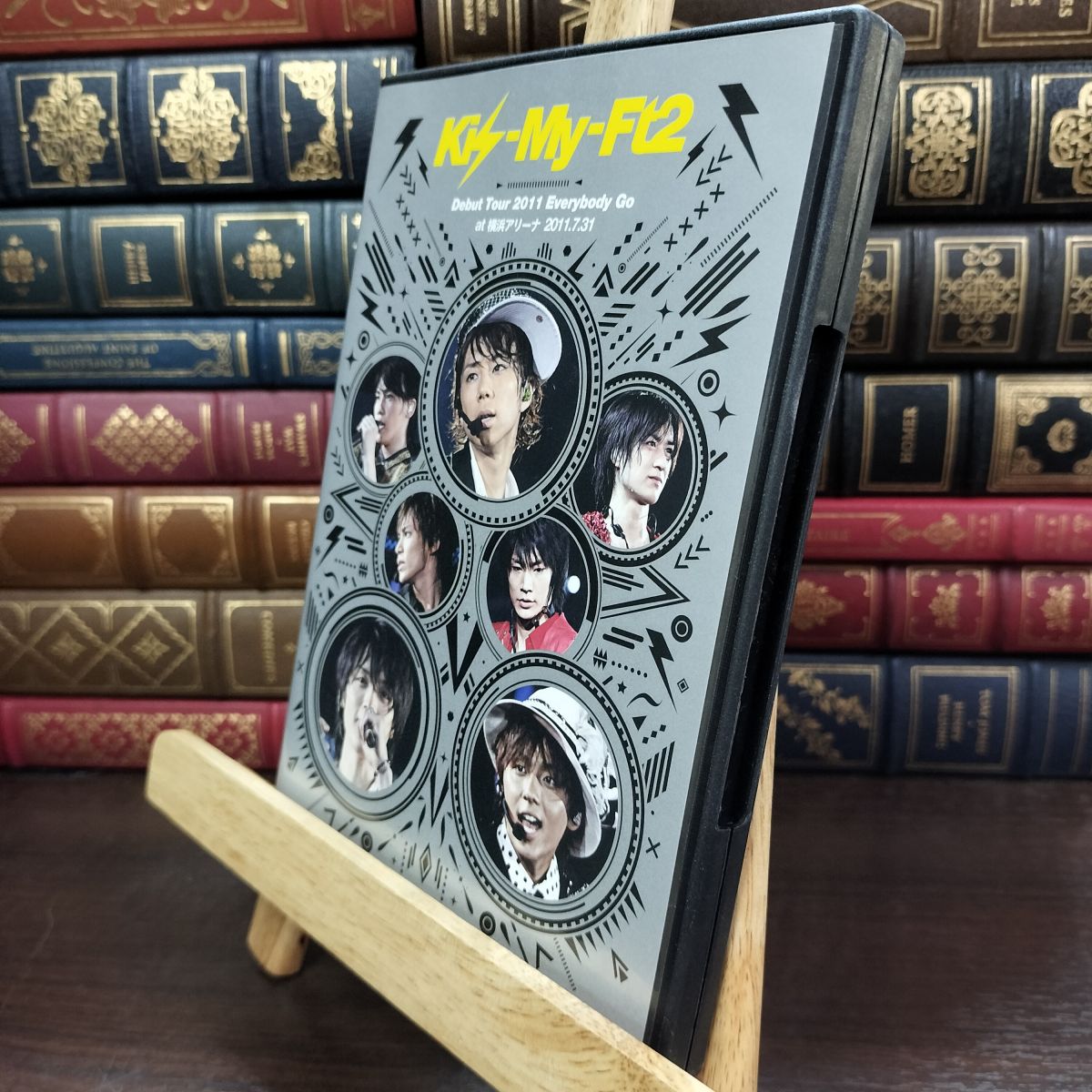 【商品説明】 商品の状態に関しては以下を参考にご検討ください。 【良い】 使用感がございますが、盤面の状態は良好で再生に問題はございません。 【可】 キズ・ヒビ・スレ・折れ・ヨレ・汚れなどの傷みがあります。盤面にすり傷がありますが、再生に問...