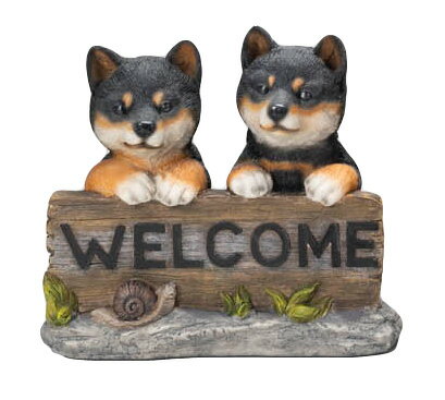 2匹のウェルカムボード持ちドック黒柴 玄関先で、愛らしいしぐさと表情でお出迎え♪ サイズ：31x15xH28cm 素材：ポリレジン製 モニターの発色の具合によって実際のものと色が異なる場合があります 当店では、サービス向上の一環として 【商...
