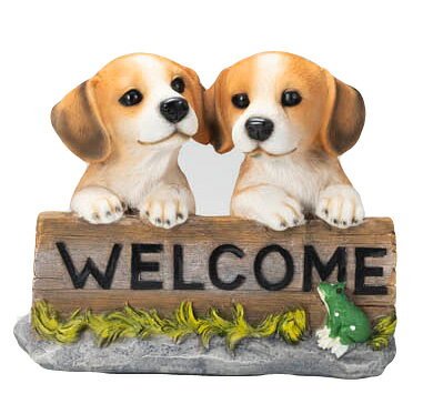 2匹のウェルカムボード持ちドックビーグル 玄関先で、愛らしいしぐさと表情でお出迎え♪ サイズ：31x15xH28cm 素材：ポリレジン製 モニターの発色の具合によって実際のものと色が異なる場合があります 当店では、サービス向上の一環として ...
