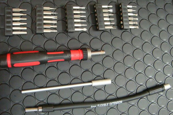 商品説明精密機械分解工具です。仕様・規格■メーカー■・KN企画[ケイエヌキカク]■メーカー品番■・TOOL-38■JANコード■・4562363194780■詳細■○六角星型のねじ頭（トルクス）：T4/T5/T6/T7/T8/T9/T10/...