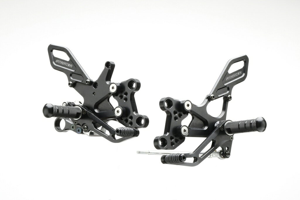商品説明「STRIKER SPECIAL STEP KIT」。素材はジュラルミン。剛性を保ちつつ、軽量化を実現させたこだわりのディテール。可動部にはベアリングを使用し、驚くほどスムーズで確かなシフト操作が可能です。6ポジション可変、硬質アル...