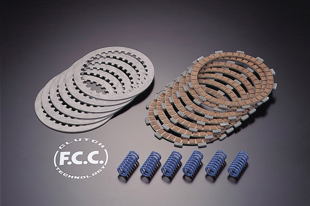 商品説明ADVANTAGE FCCトラクションコントロールクラッチキット。■アドバンテージ FCCの特徴■まずアドバンテージの本製品におけるアプローチに付きましては、完璧なまでに各メーカーで開発された純正部品に対して、コスト面を無視して必要...