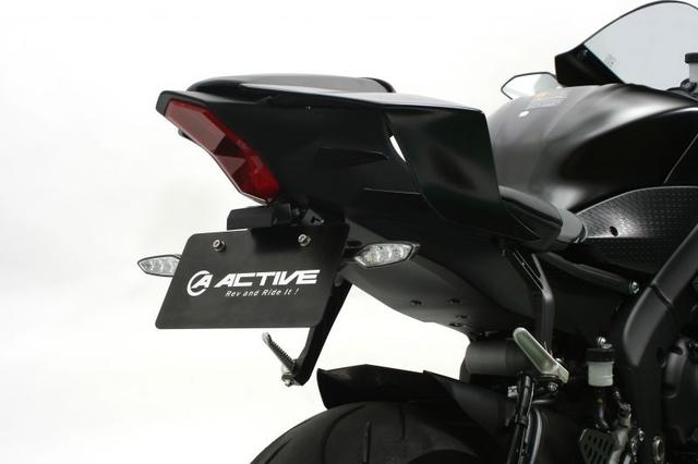 ACTIVE フェンダーレスキット ブラック [LEDナンバー灯付き]対応車種 YAMAHA YZF-R6 '2017 ~ '2020 フェンダーレスキット(ナンバー取付ステー) フェンダーレスキット ブラック [LEDナンバー灯付き] 車...