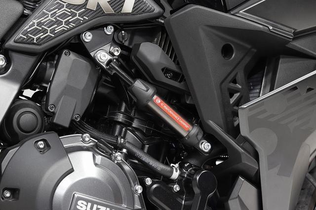 ACTIVE パフォーマンスダンパー(R)対応車種 SUZUKI GSX-8R '2024 ~ '2025, SUZUKI GSX-8S '2023 ~ '2025 パフォーマンスダンパー(R) パフォーマンスダンパー(R) 共振を抑えて乗...