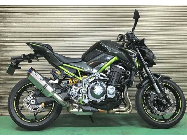 ※画像はイメージとなります。別なカラーを参考に掲載している場合があります。KAWASAKI `18-`19 Z900 NASSERT-Evolution TypeIIスリップオンマフラー上記画像のマフラー本体とサイレンサー間のテールパイプは...
