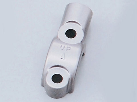 商品説明 ※キャンセル不可商品です。 NISSIN横型ブレーキ/クラッチマスターシリンダー共通補修部品。 適合車種 スペック カラー：アイアンネイルシルバー塗装 サイズ：M10×P1.25 注意事項 ※レトロブレーキマスターシリンダーには使...