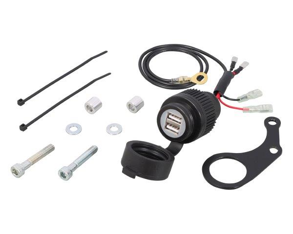 生活必需品のモバイル携帯等、充電に必要な電源確保に　 専用設計なので指定のギボシ端子に繋ぐだけ、ブレーキマスターシリンダー共締めでスッキリ設置できます。●カプラーオン　●ステー：スチール製ブラック　●ブレーキマスターシリンダークランプ共締め...