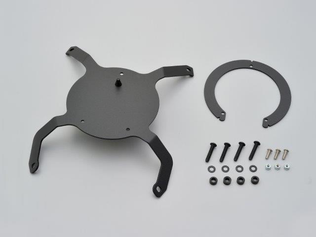 【イージーロック】 簡単脱着でき、磁石を使わないタンクバッグ。タンクバッグと車種別のイージーロックを組み合わせることで装着可能。 ・イージロック車種別適合表をご確認ください。 ※車種によっては、タンクキャップが全開しない場合がありますが、使...