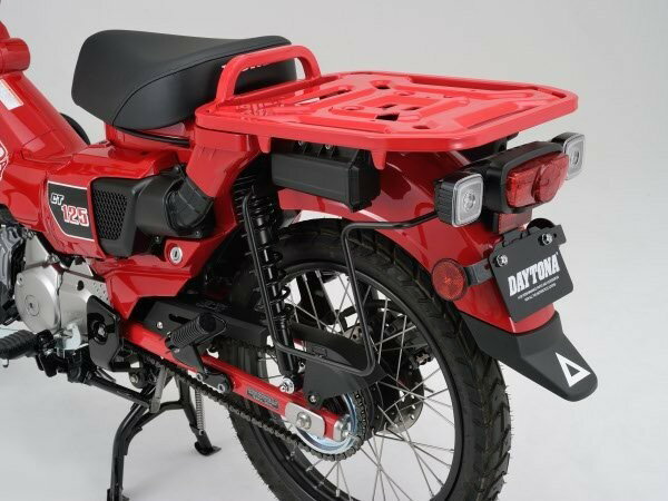 ※キャンセル不可商品です。サドルバッグ装着時の定番アイテム。振分け型サイドバッグを装着した際の安定性を高めるサポートバー。専用設計で純正リアキャリアとの相性も抜群。走行中の不安や危険を解消(リアタイヤへの巻込み防止)し、安心して運転に集中で...